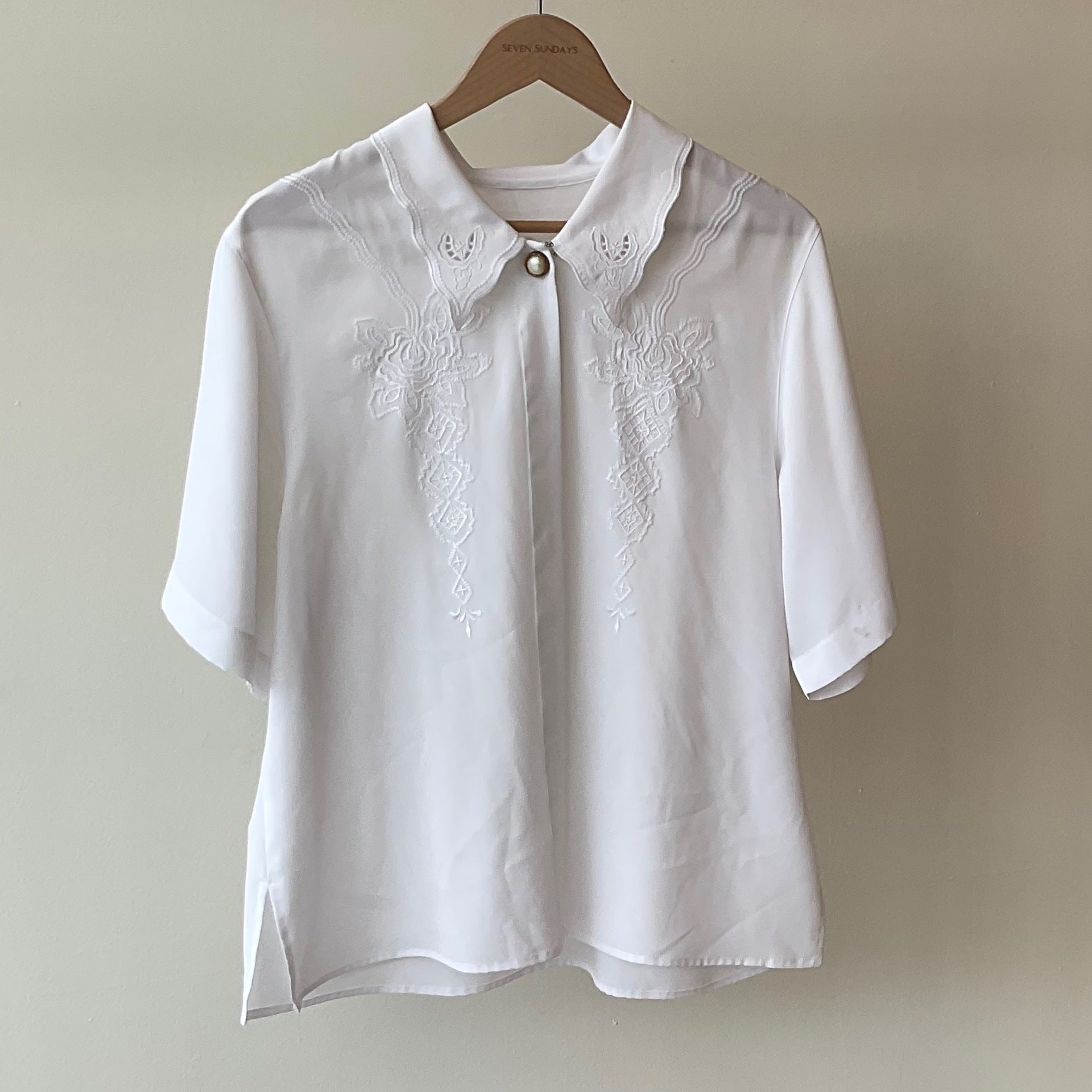 Flowy White Collared Button Up | Seven Sundays